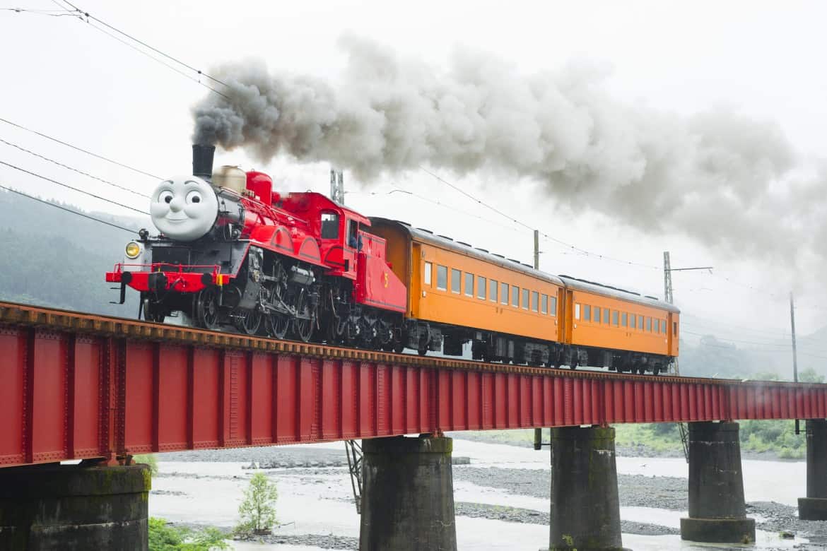 All aboard a real-life Thomas the Tank Engine in Japan!