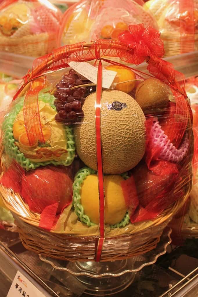 Japanese Fruits in Summer : What to Buy?