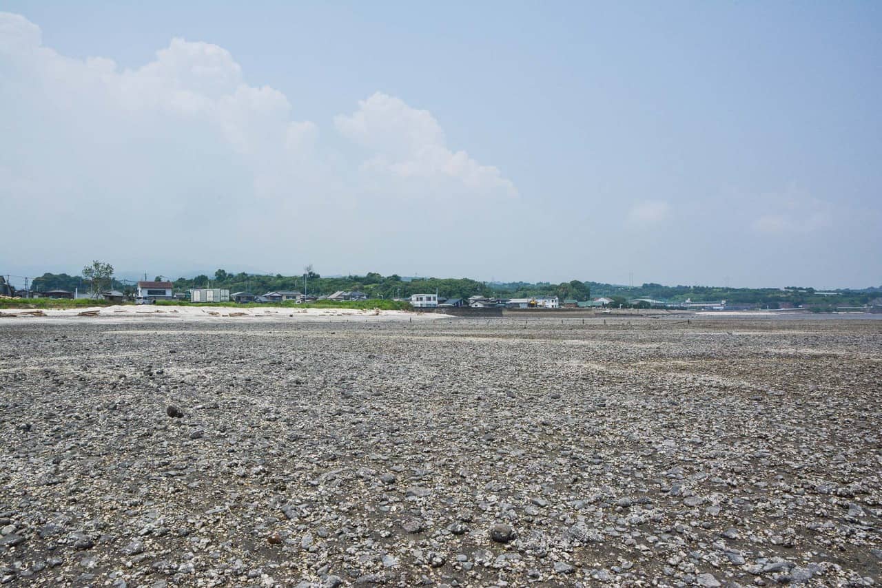 Discover the Mysterious Torii in the Sea in Tara Region, Saga