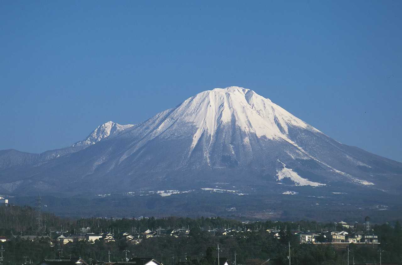 Discover the Japan Heritage Site, Mt. Daisen in Tottori
