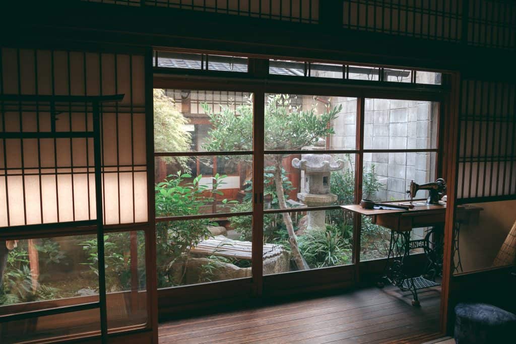 Take a walk in Otsu, a historic city 10 minutes from Kyoto