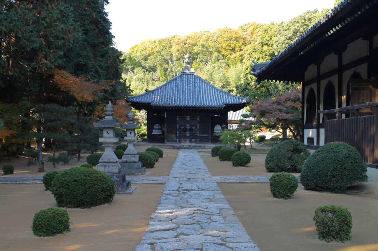 Admire the Beautiful Autumn Foliage of Okayama’s Sogenji Temple