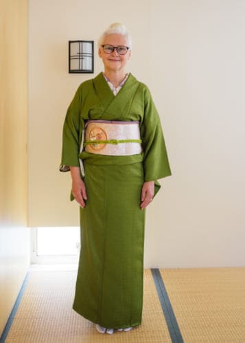 How To Tie a Nagoya Obi – With Pictures and Video