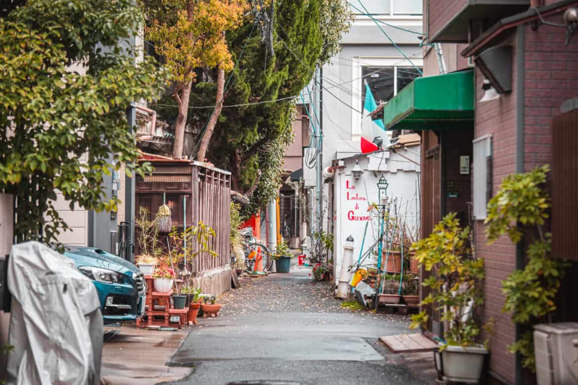 Nakazakicho, a Bohemian Neighborhood in Osaka