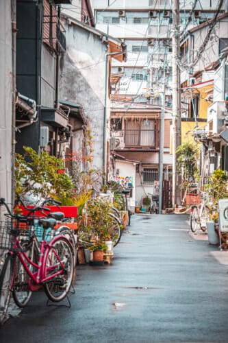 Nakazakicho, a Bohemian Neighborhood in Osaka