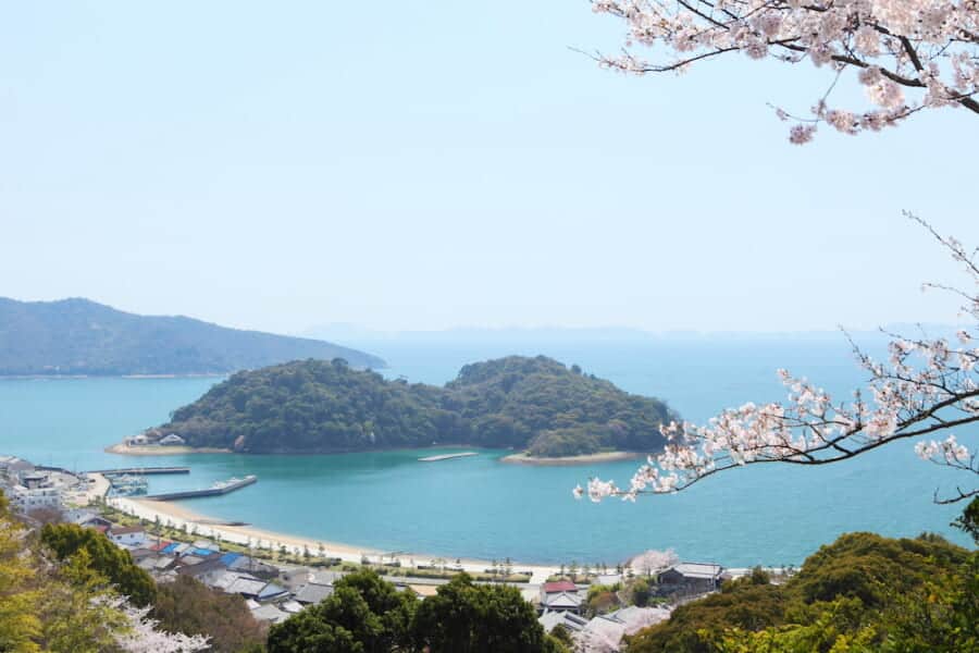 Welcome to Ako, enjoy the treasures of the Seto Inland Sea in Japan