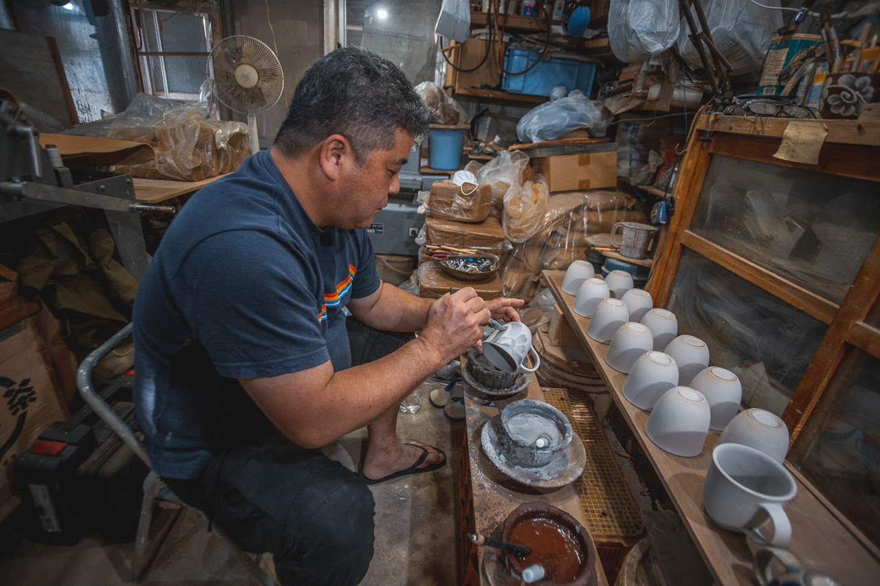 Nakama Pottery Workshop: How is Handmade Pottery Made in Okinawa?