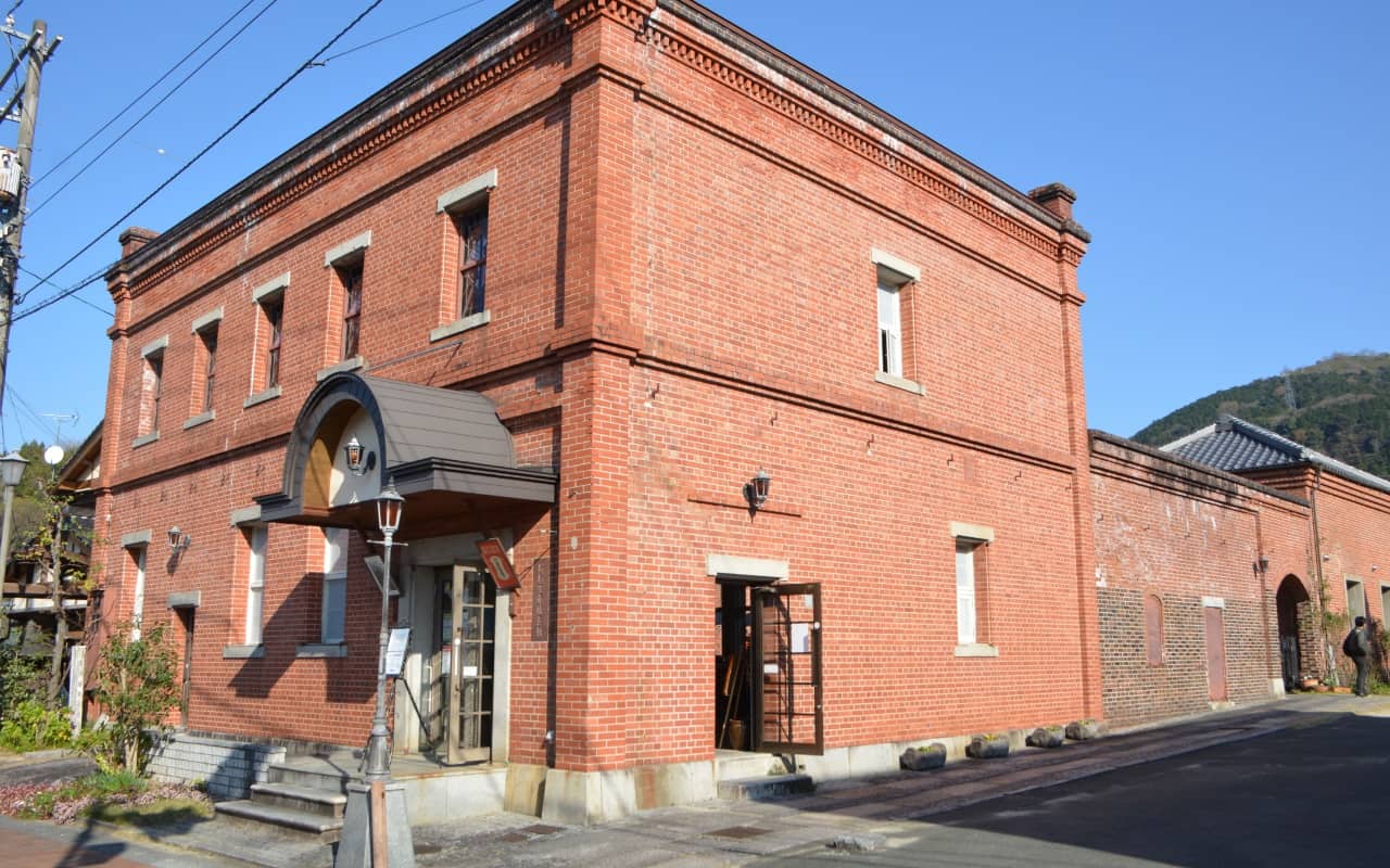 Ozu City: The Best Things to See and Do in Ehime's Castle Town