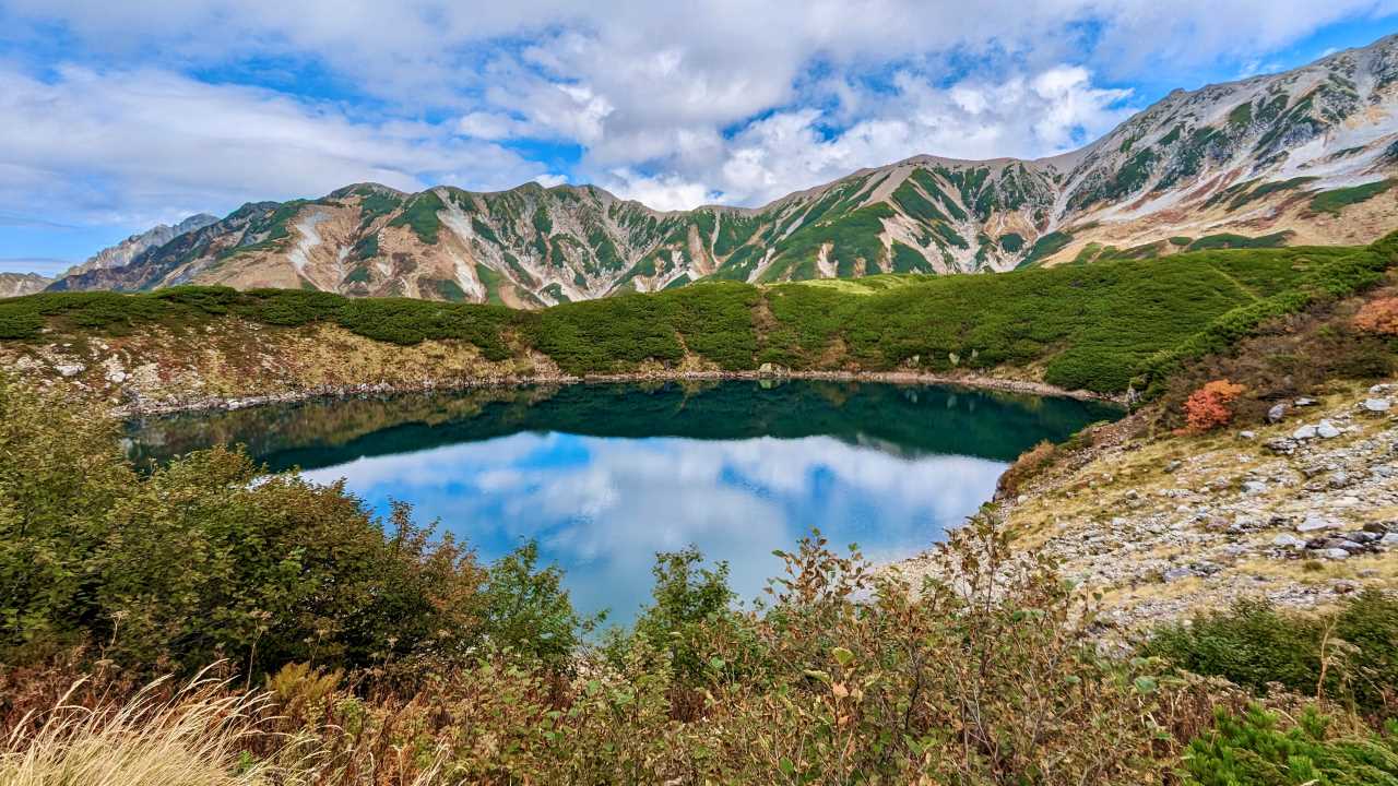 Go on an outdoor adventure with the Hokuriku Arch Pass