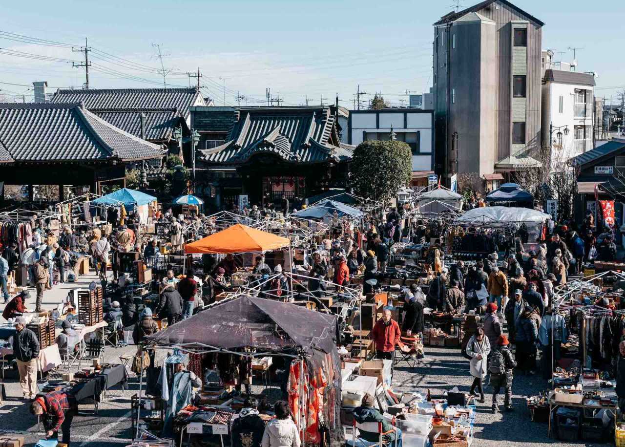 A Shopper's Guide to the Best Flea and Antique Markets in Japan