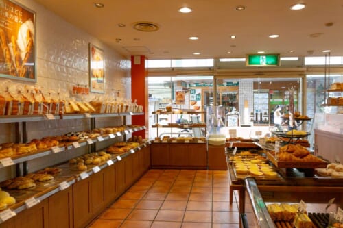 Why Japanese Bakeries Are So Great & Breads You Must Try