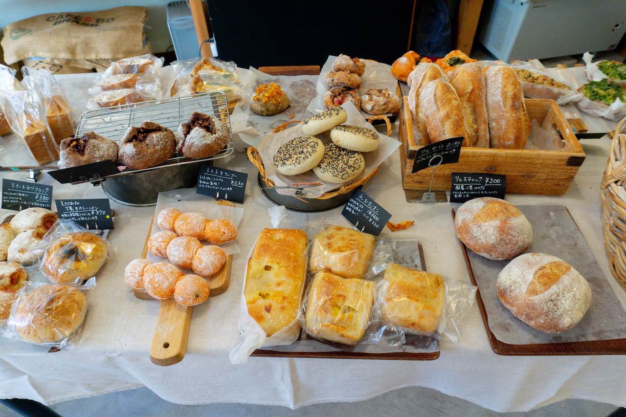 Why Japanese Bakeries Are So Great & Breads You Must Try