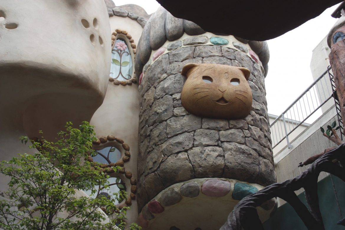 S’offrir une pause dans un bar à chats à Tokyo